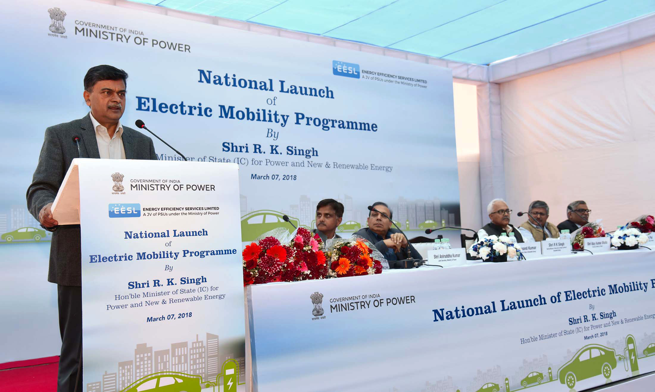 India launches national electric mobility program, aims at 30% electric ...