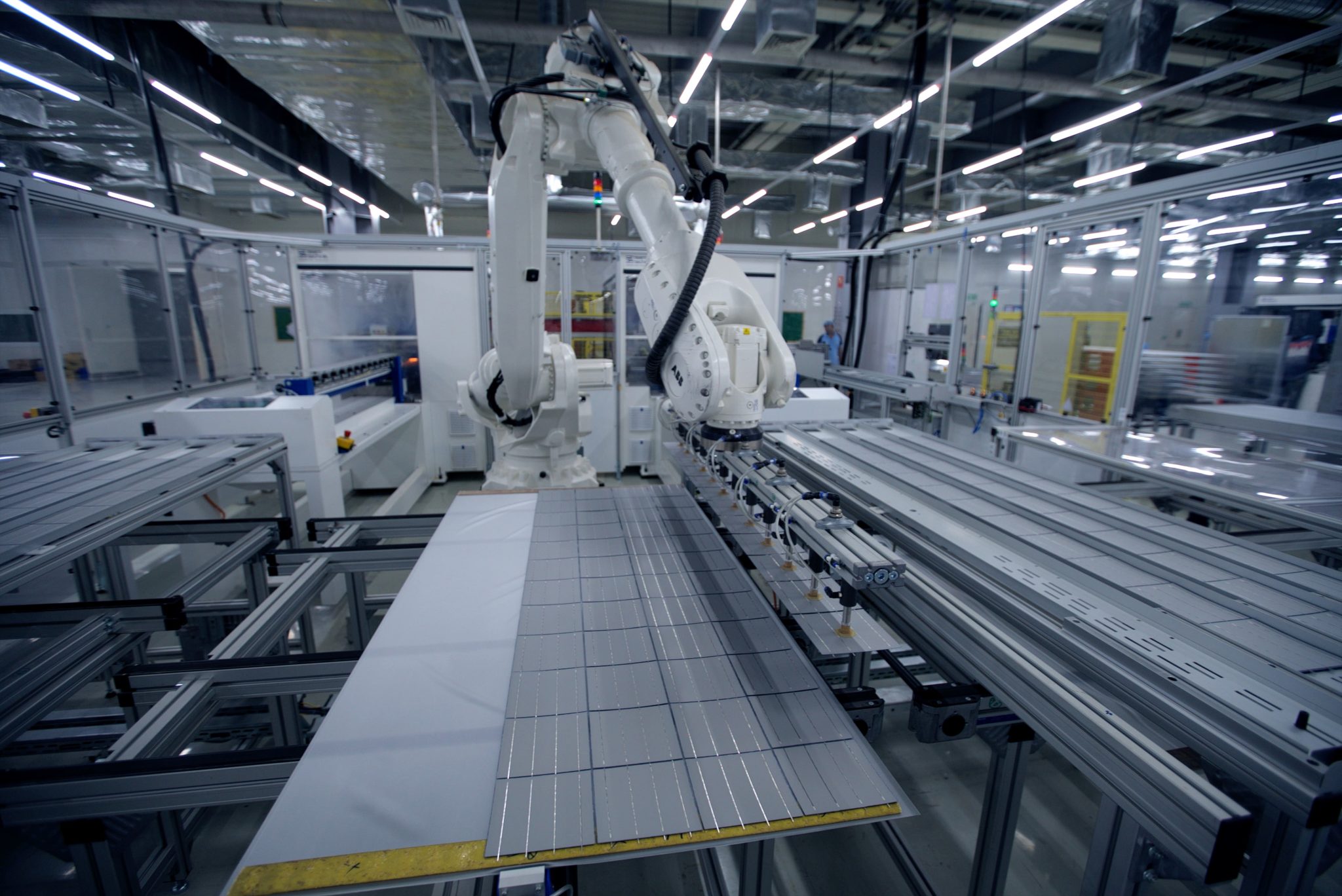 Building a sustainable, vertically integrated solar manufacturing ...