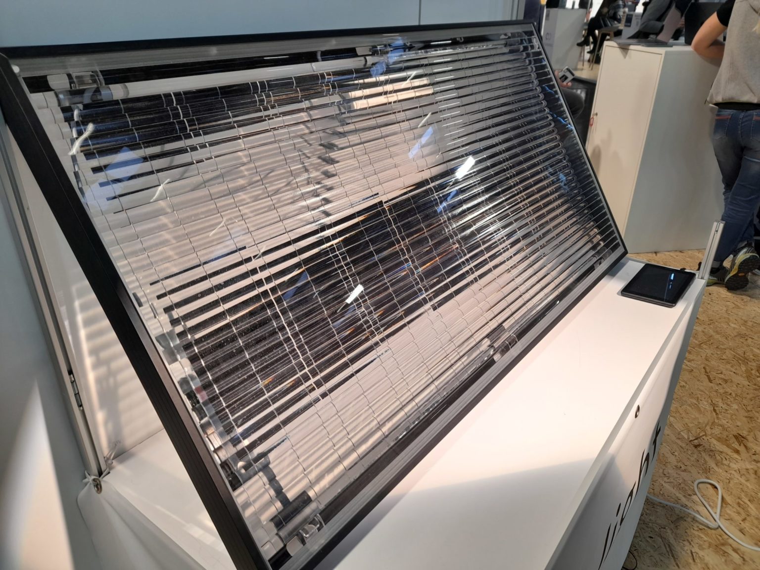 Insolight unveils 20.1%-efficient translucent photovoltaic panel for ...