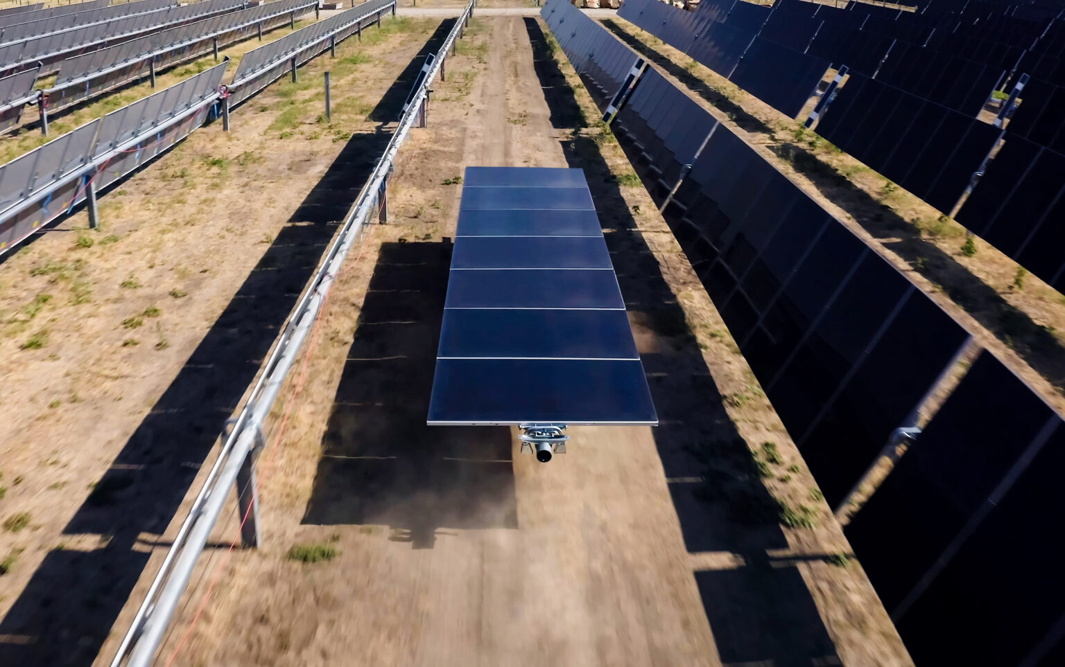 Utility-scale solar installation goes automated – pv magazine India