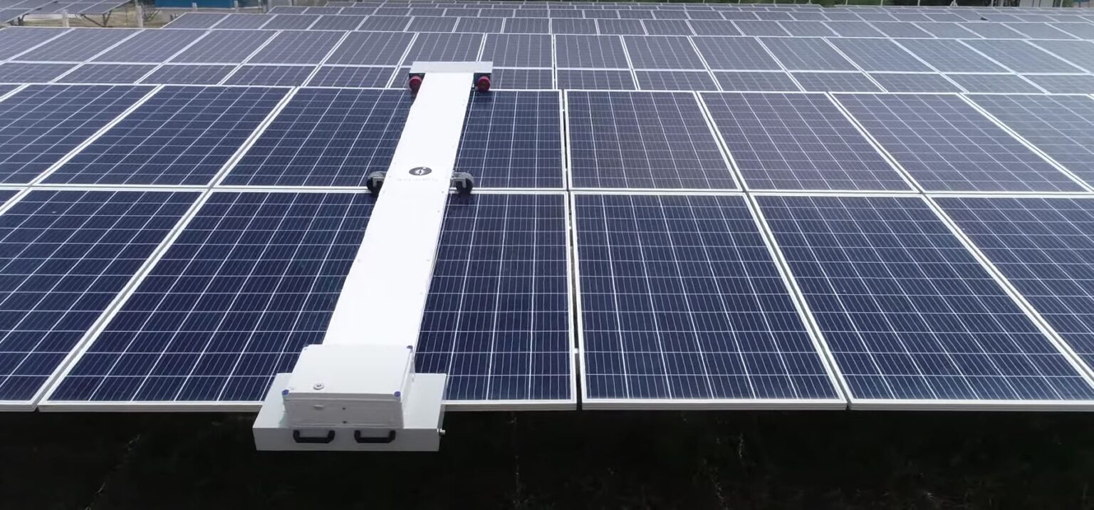 India’s Sleepwalkers unveils dry-cleaning robotic device for solar ...