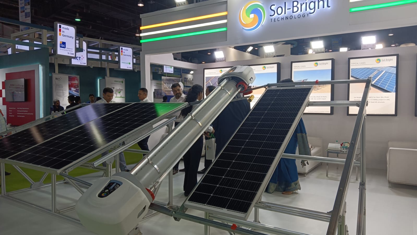 China’s Sol-Bright introduces automated robotic cleaning system for utility-scale solar plants ...