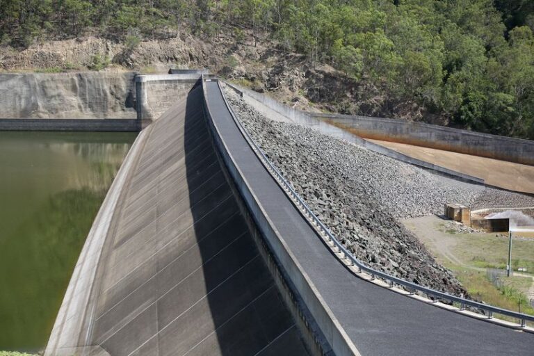 Australian hydropower company begins work on 2 GW pumped hydro project ...
