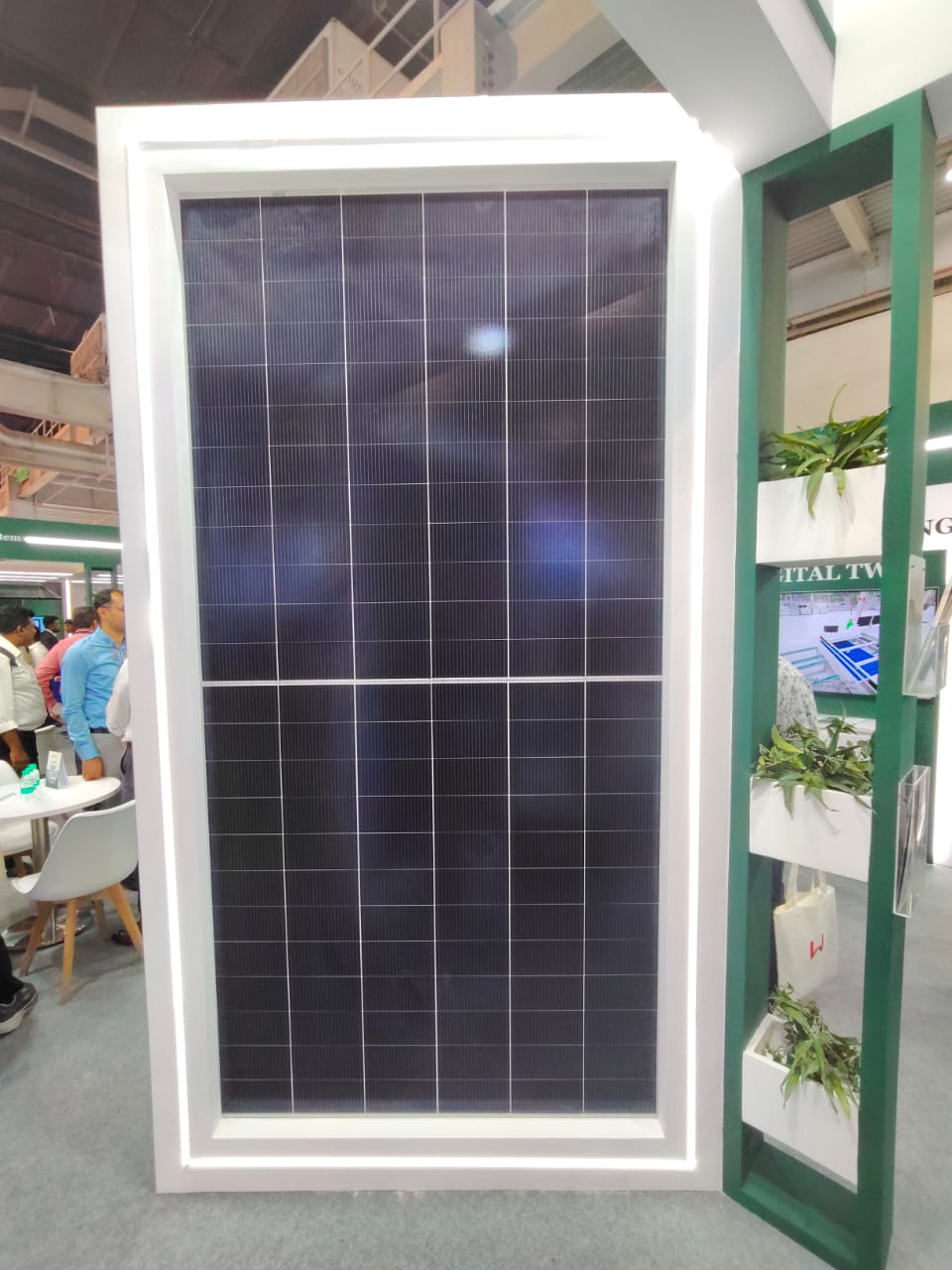 Reliance introduces ‘made-in-India’ HJT solar modules at REI Expo 2024 ...