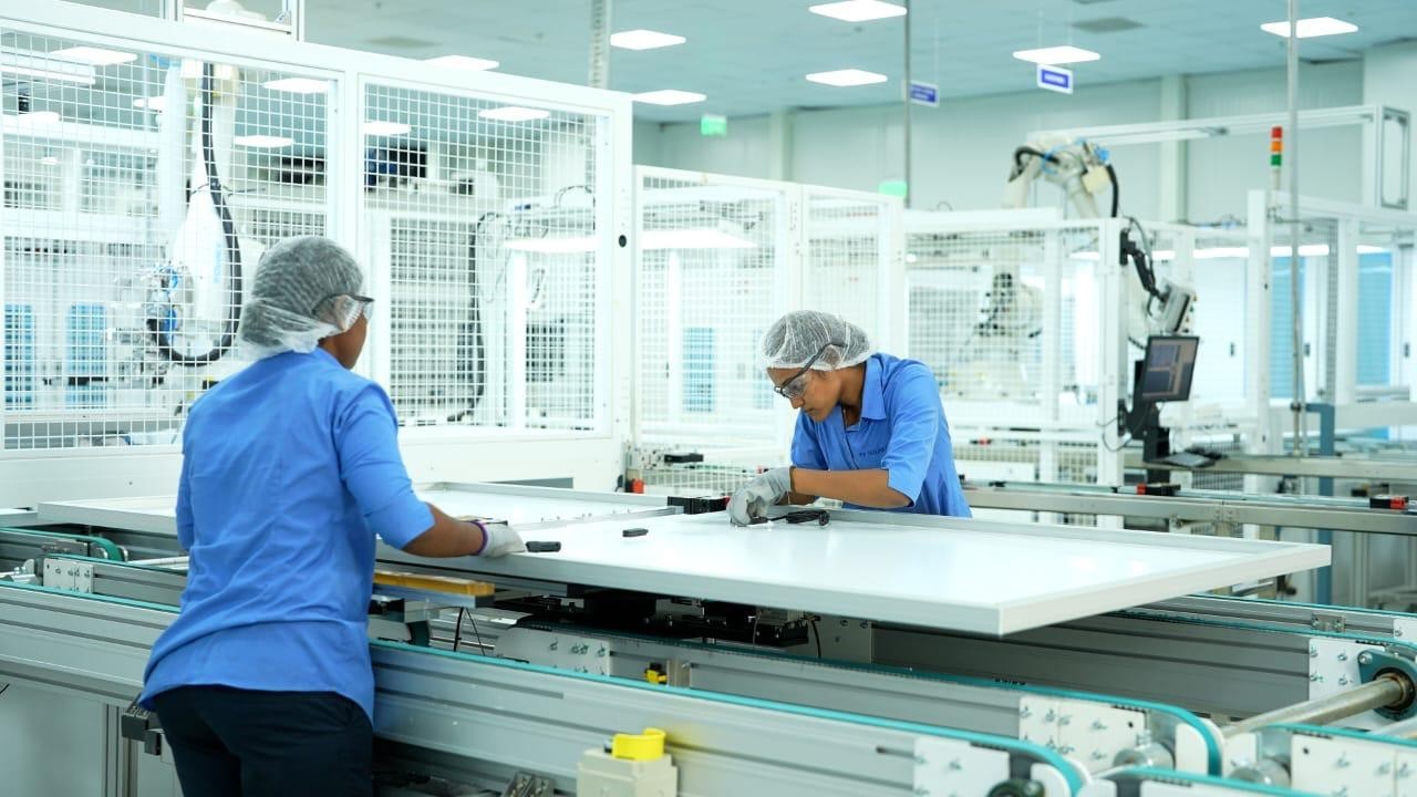 Tata Power’s TP Solar secures 300 MWp module order with MSPGCL – pv ...