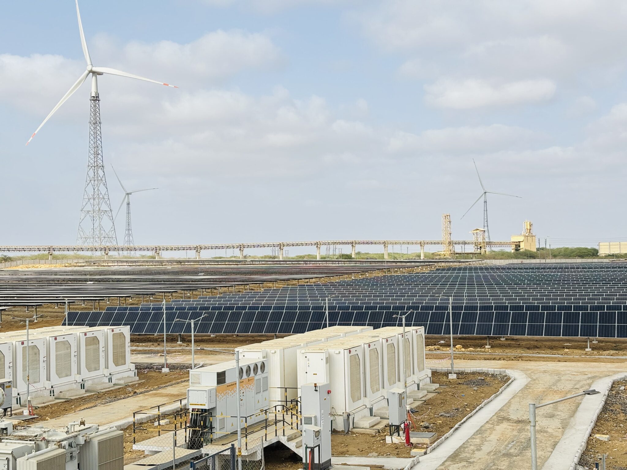Gentari partners with UltraTech to commission on-site round-the-clock ...