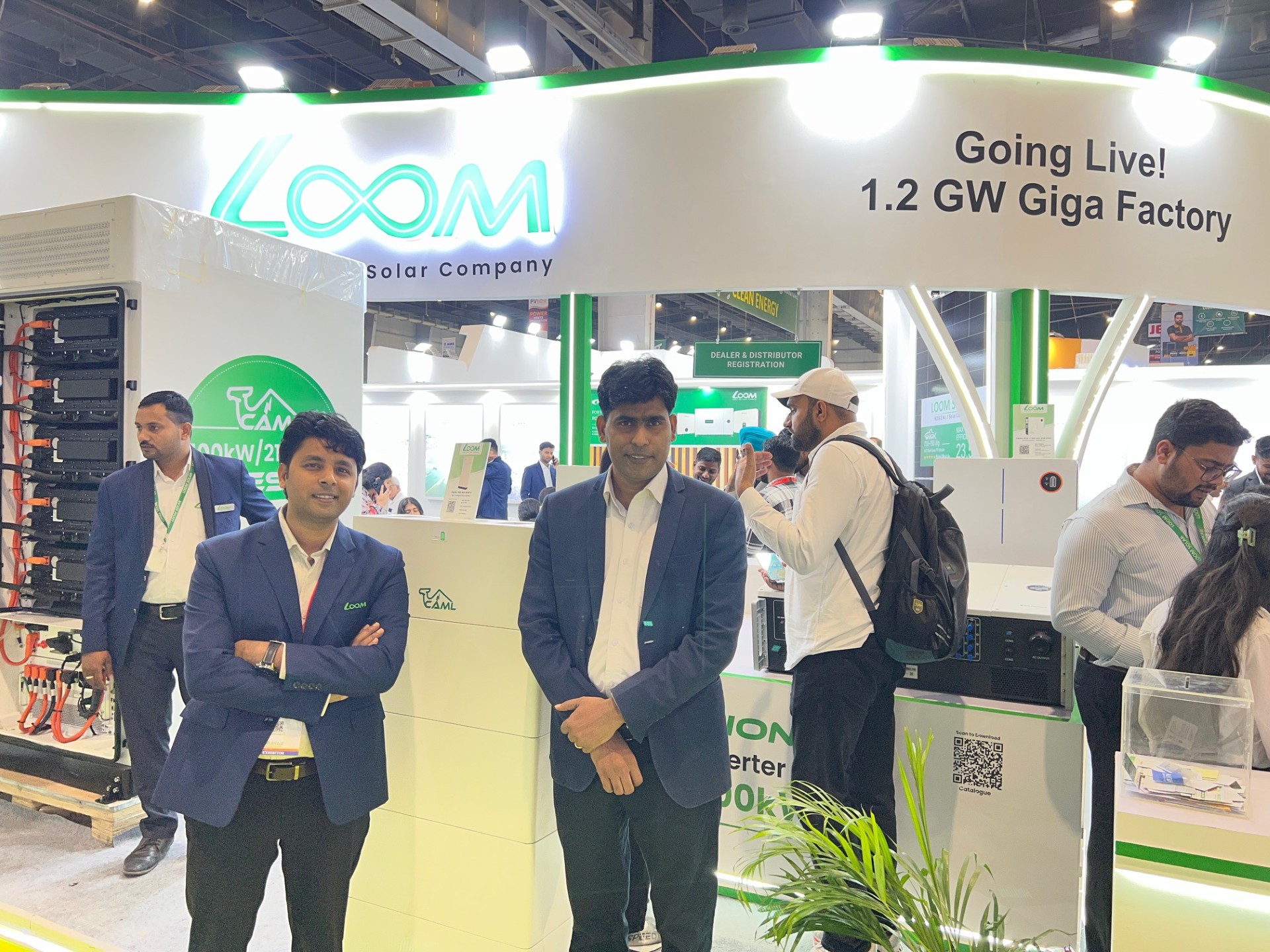 Loom Solar showcases 730 Wp modules at REI 2025, announces 1.2 GW ...